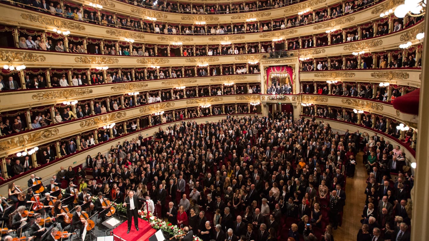 La Scala di Milano, altro che vecchi: under 35 un terzo del pubblico