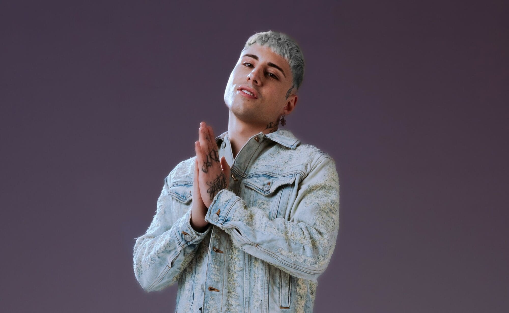 Bendicion di Boro è il suo primo album ufficiale e uscirà a gennaio ...