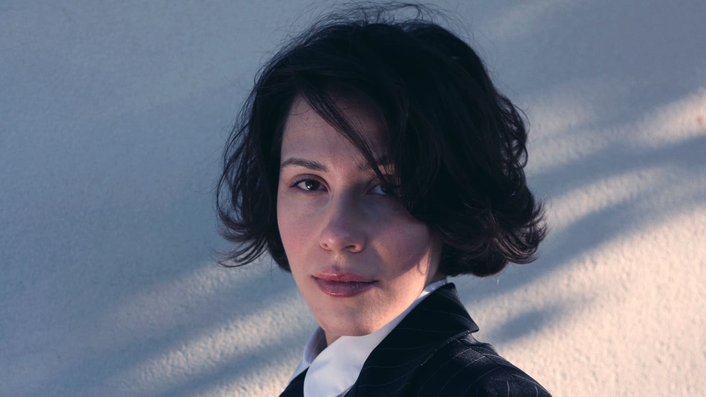 Tutti i "Punti Luce" di Vernise: ascolta in anteprima l'EP d'esordio ...